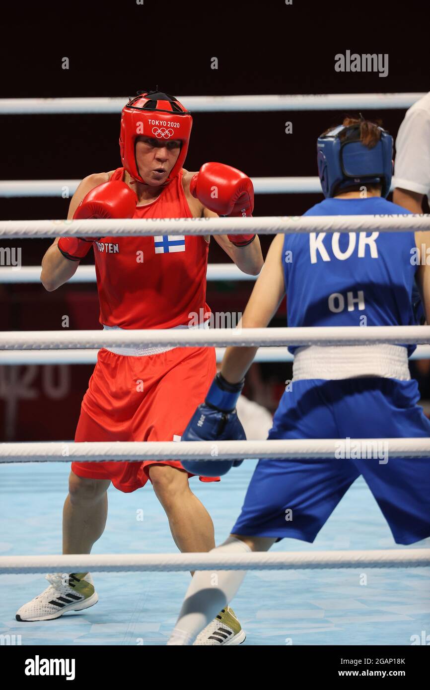 Tokyo, Japan. 30th July, 2021. BOXING MUM ADVANCES: Olympic women's ...