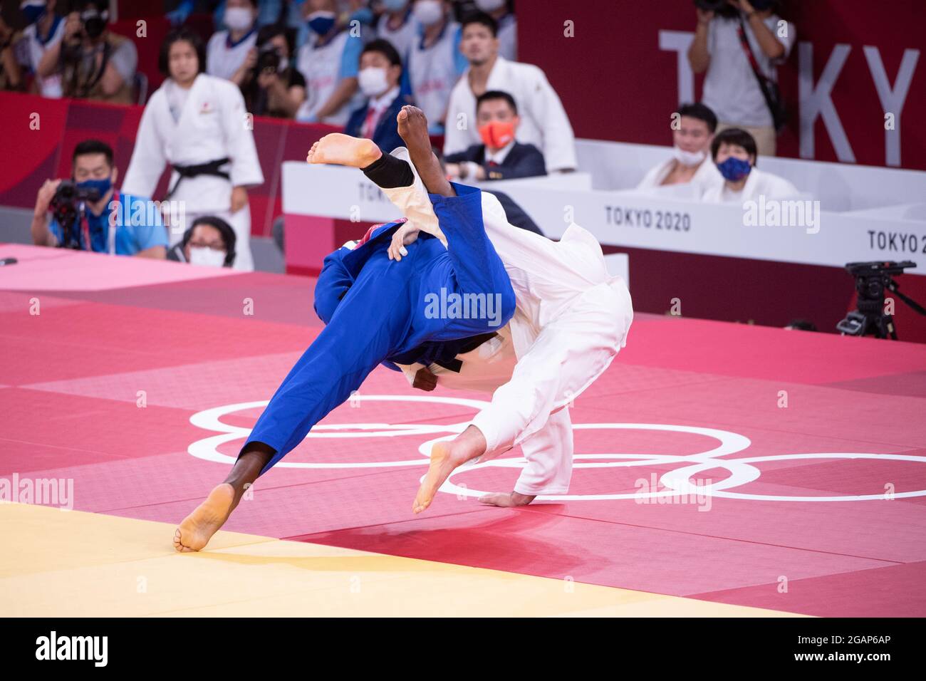 AAron Wolf (JPN) vs Teddy Riner (FRA) Judo-Mixed Team final JULY 31 ...