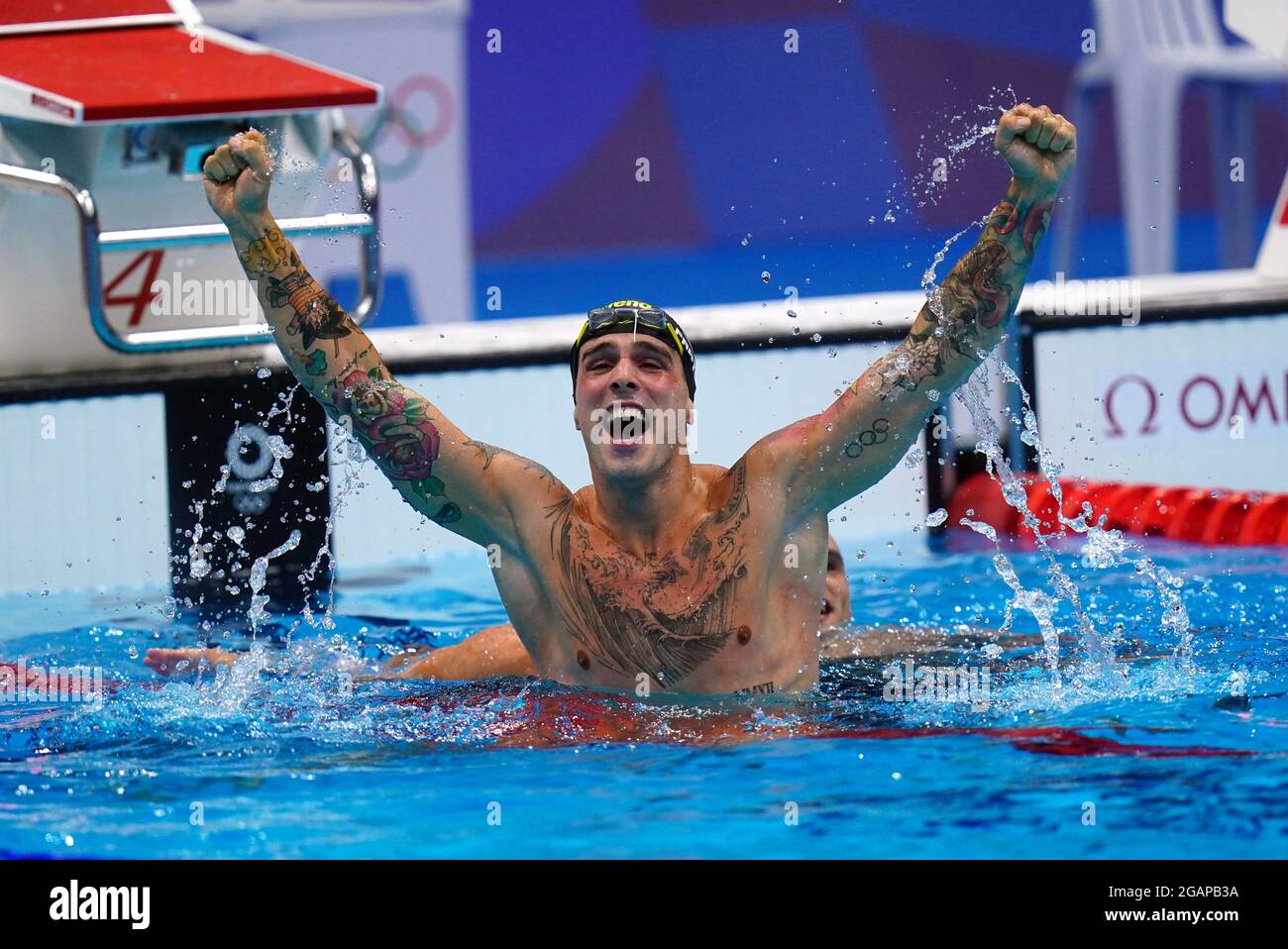 Brazil's Bruno Fratus celebrates his third place following the Men's ...