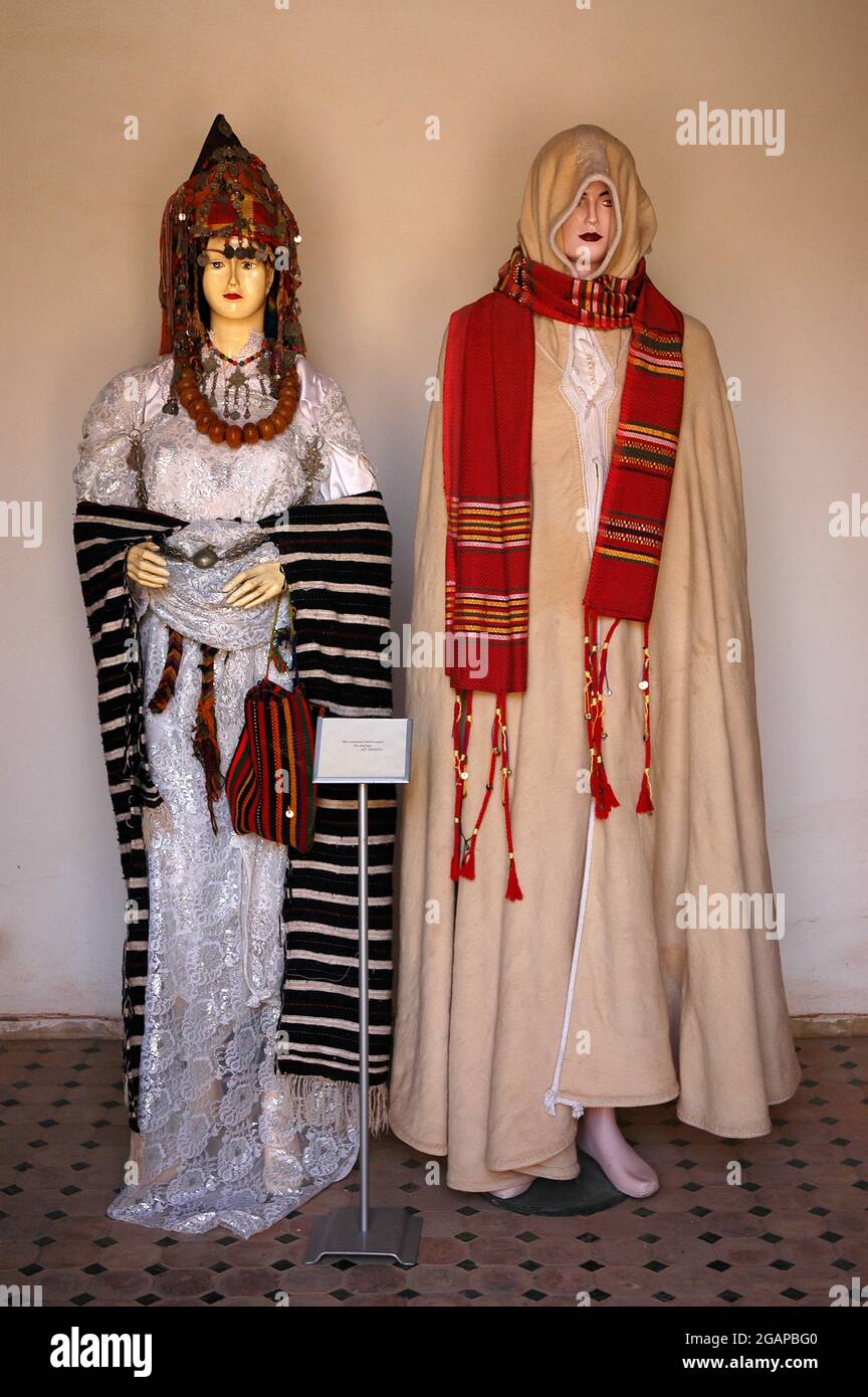 Traditional moroccan costume hi-res stock photography and images - Alamy