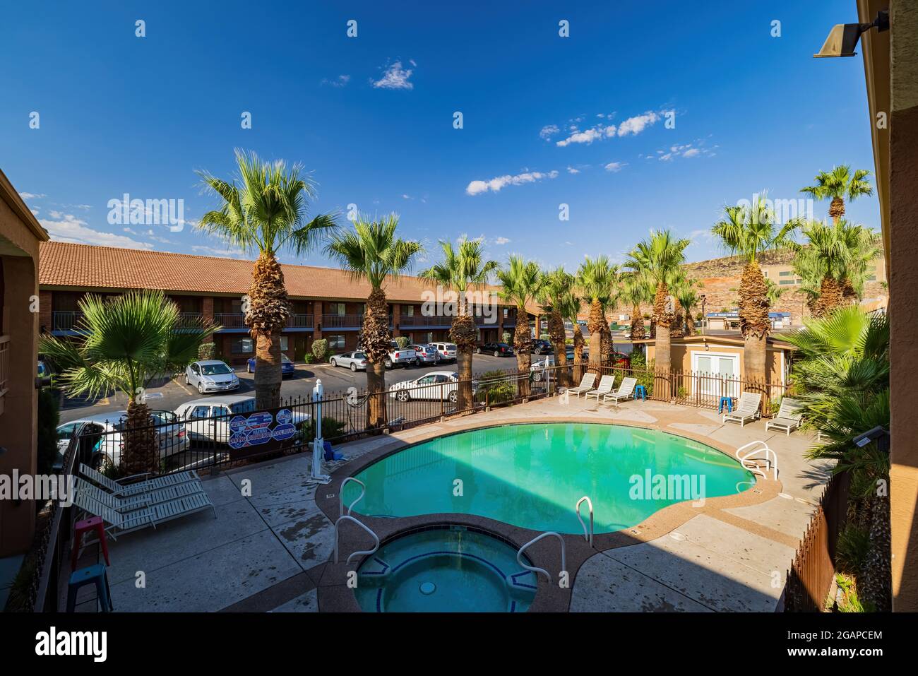 Utah, JUN 20, 2021 - Sunny view of a sswimming pool Stock Photo - Alamy