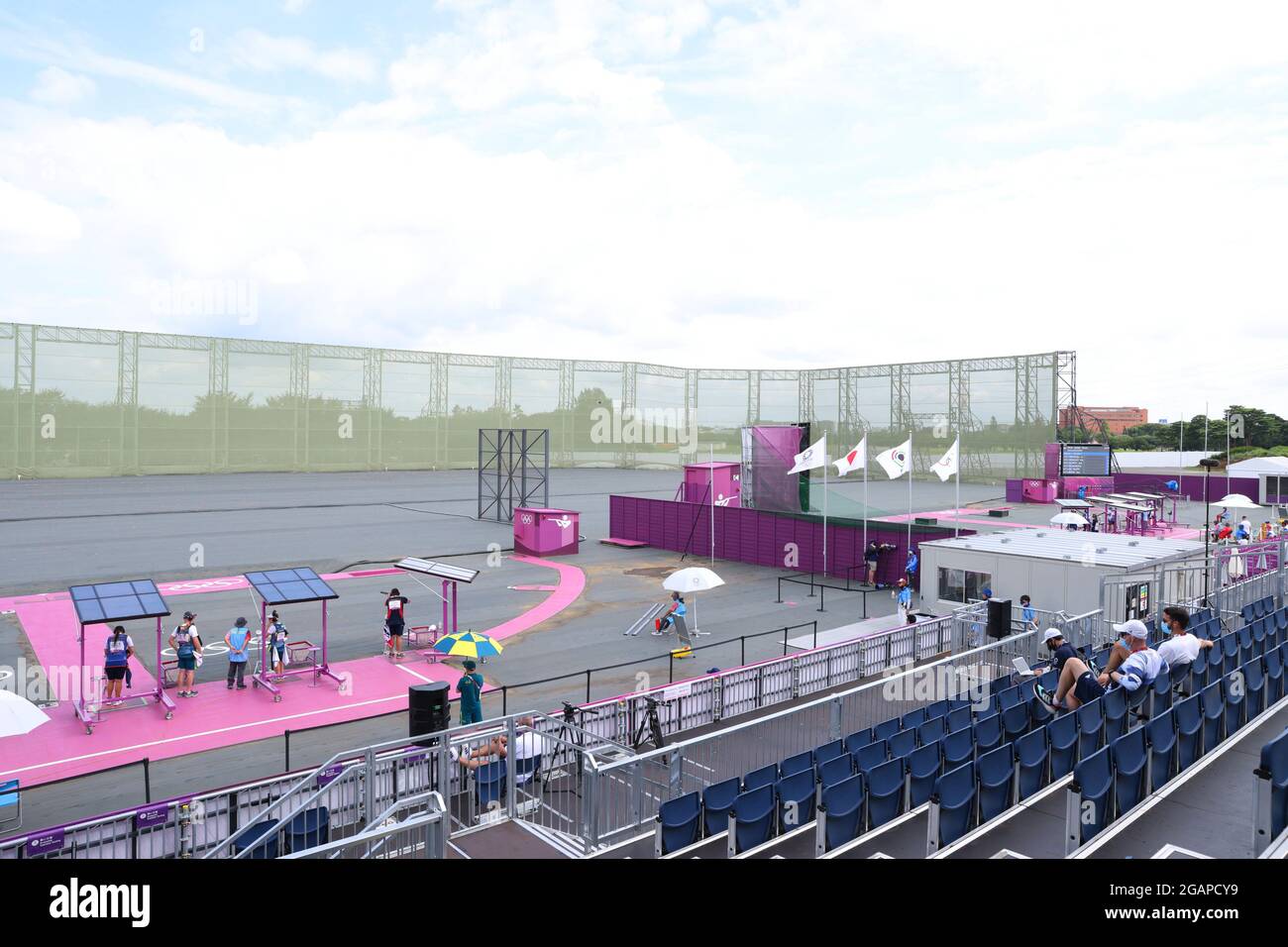 Olympic trap hi-res stock photography and images - Alamy