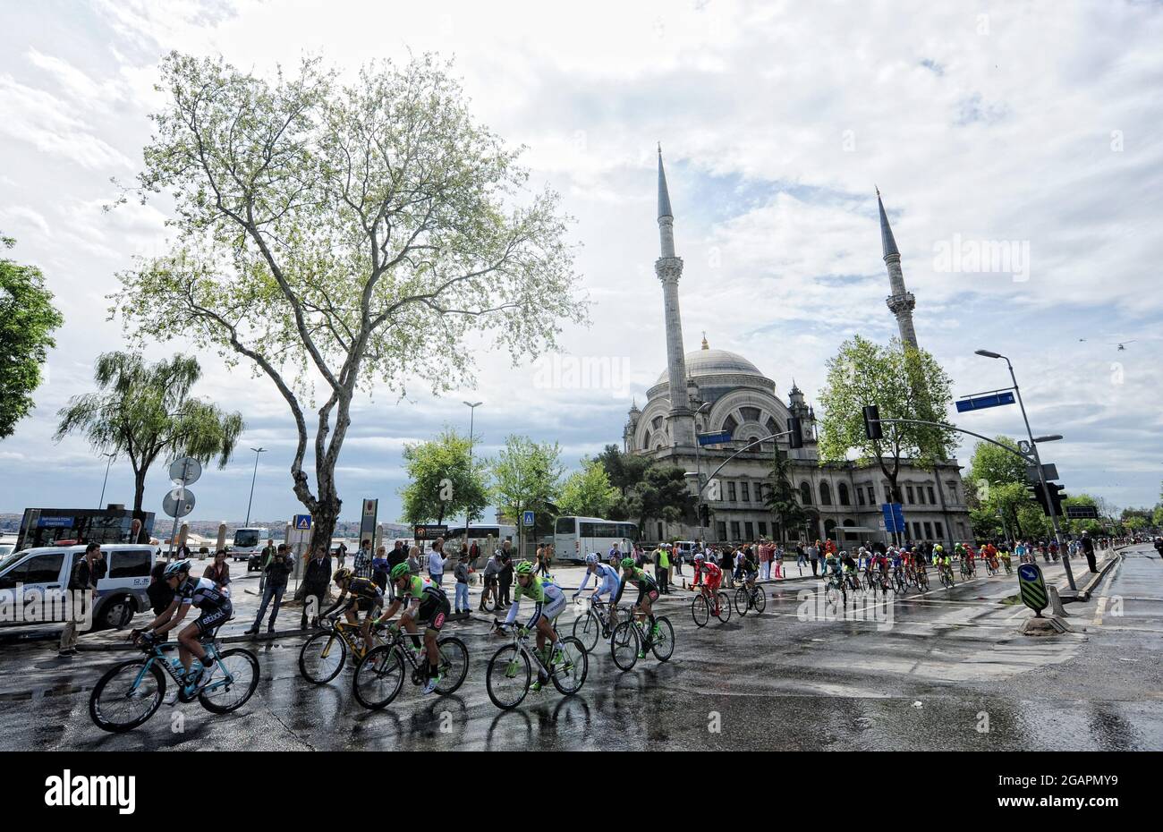 Istanbul horse race hi-res stock photography and images - Alamy