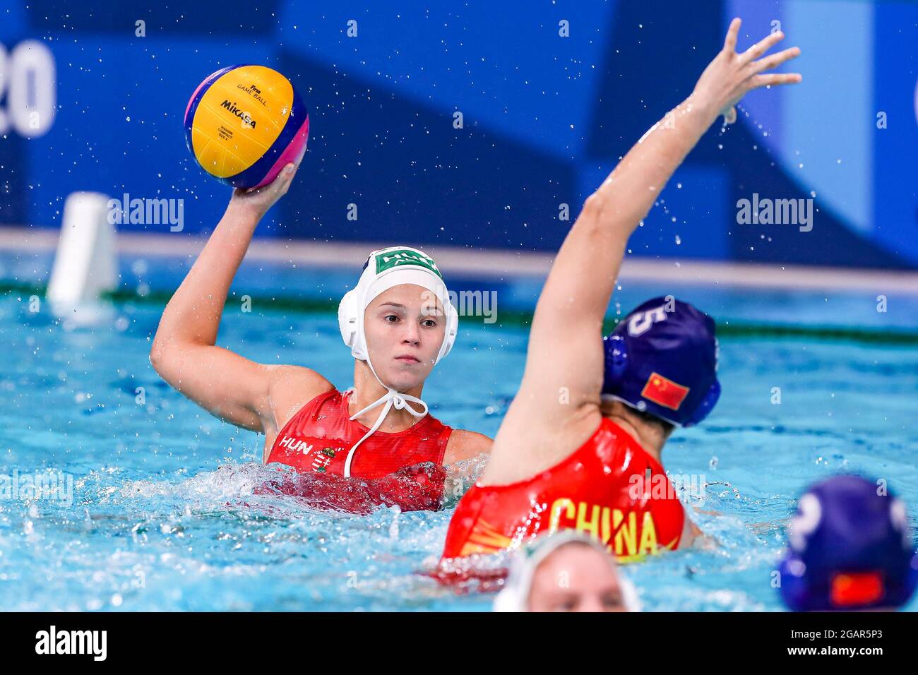 TOKYO, JAPAN - AUGUST 1: Anna Illes of Hungary, Guannan Niu of China ...