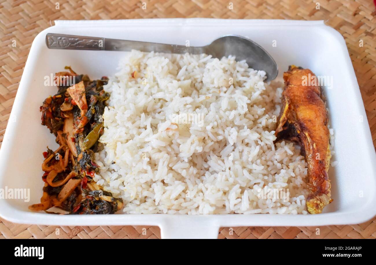 Myanmar or Burmese traditional street food called coconut rice recipe ...