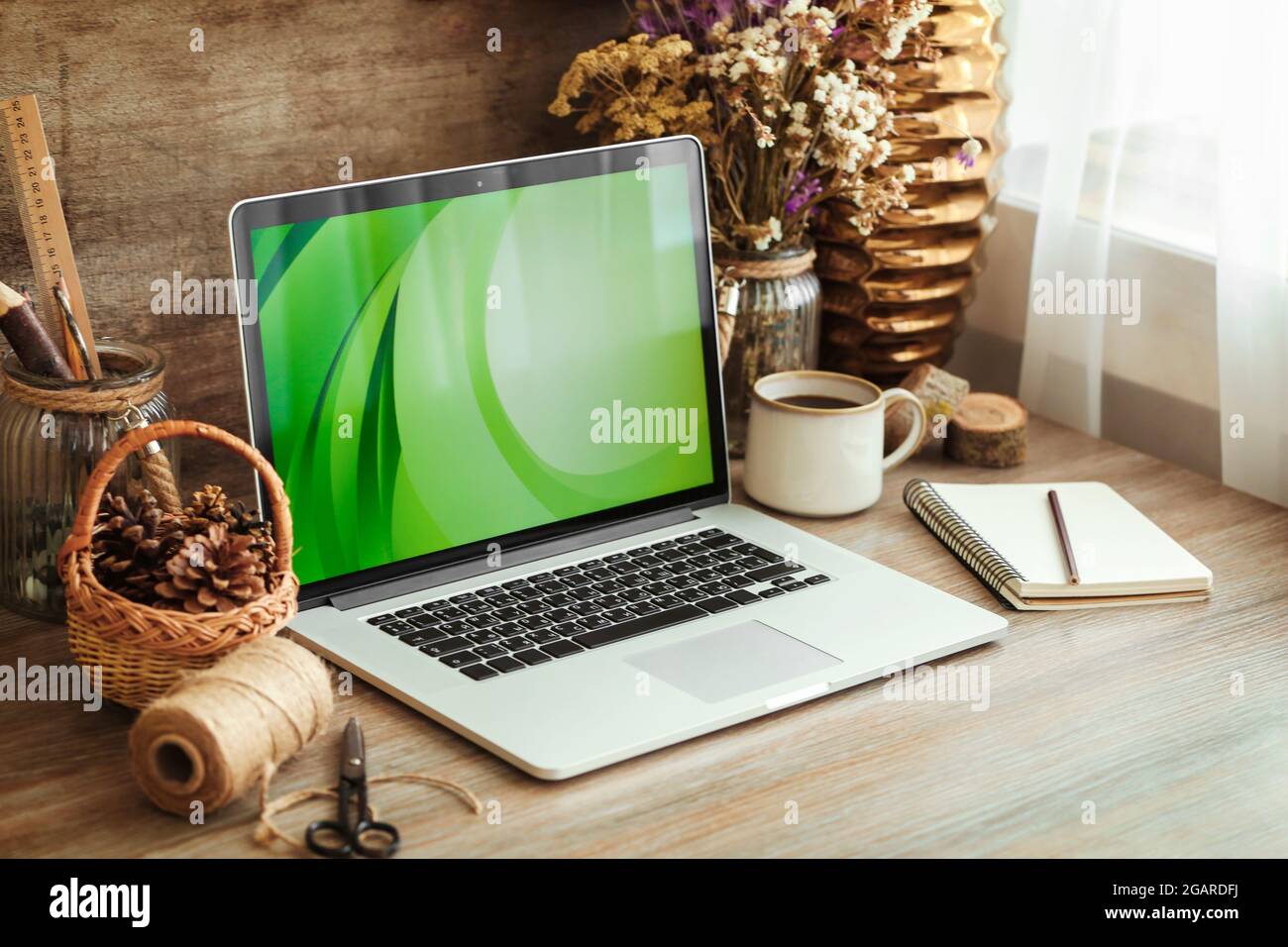 Workplace. Retro design concept Stock Photo - Alamy