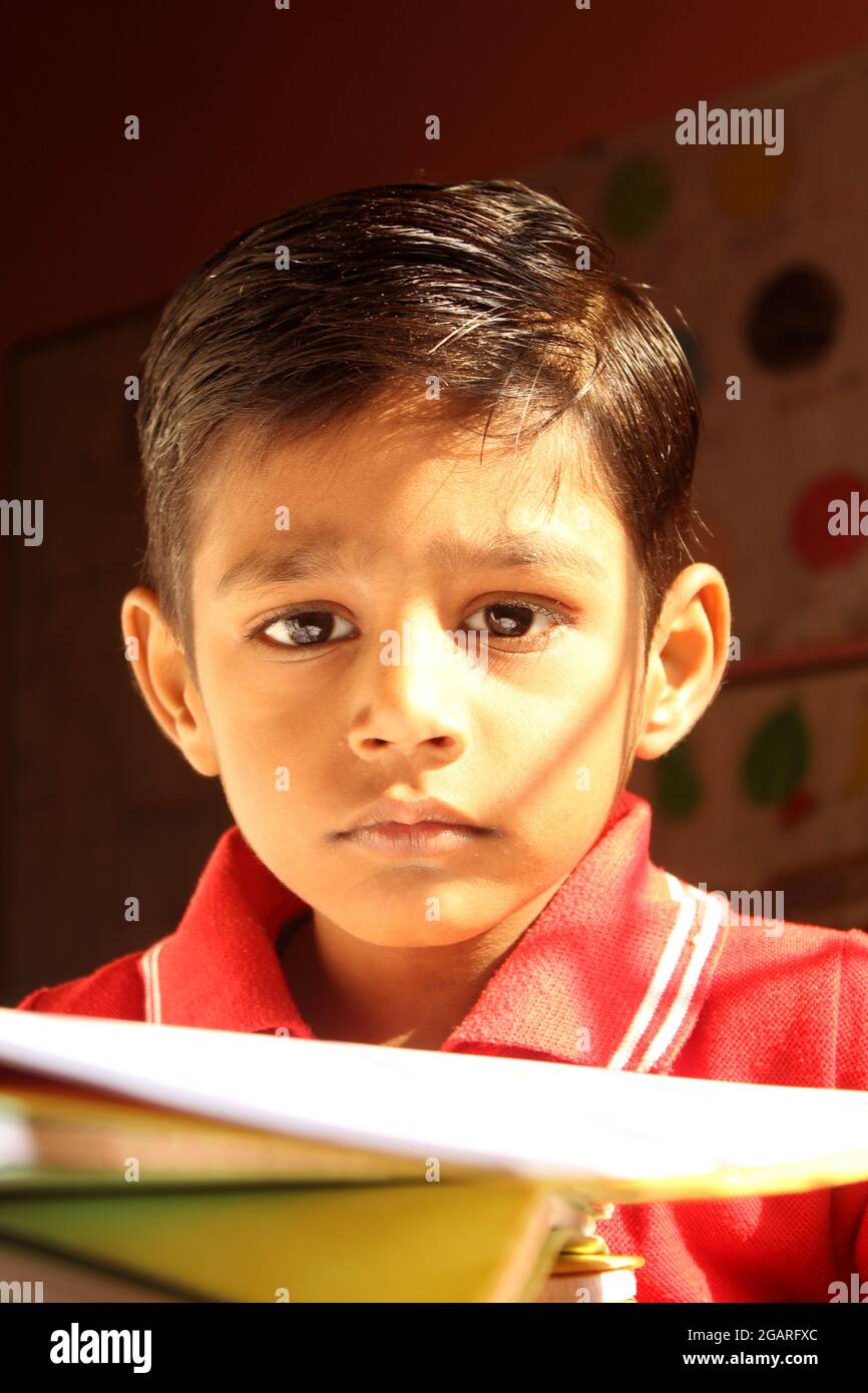 Boy class hi-res stock photography and images - Alamy