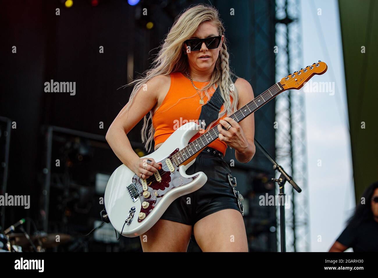 George, USA. 30th July, 2021. SInger Lindsay Ell performs during night ...