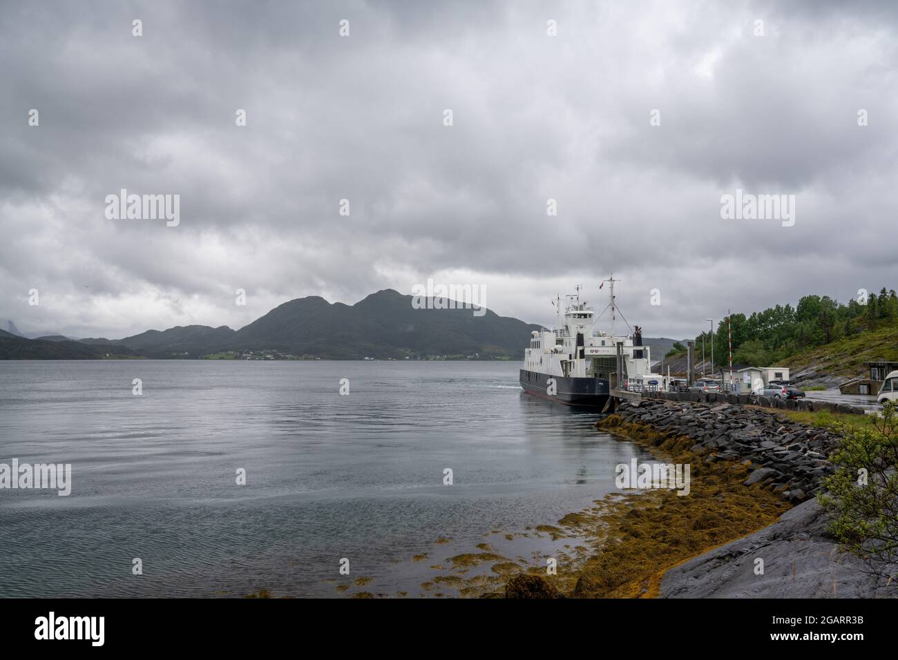 Car ferry in norwegian fjord hi-res stock photography and images - Alamy