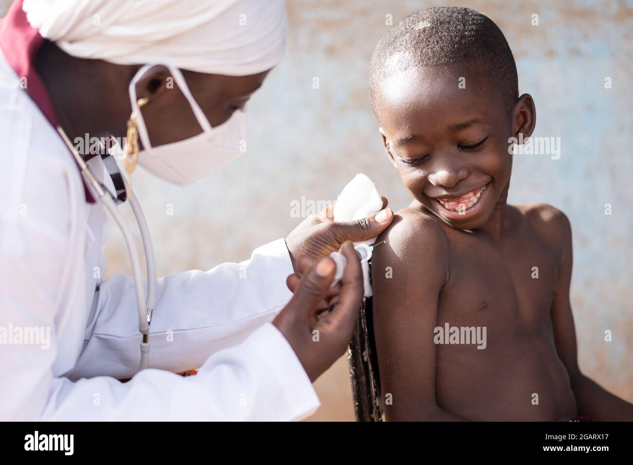 Scary male doctor hi-res stock photography and images - Alamy