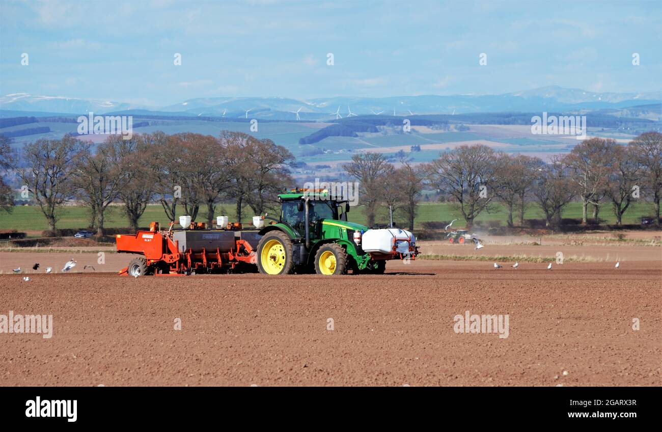 Potato planter hi-res stock photography and images - Alamy