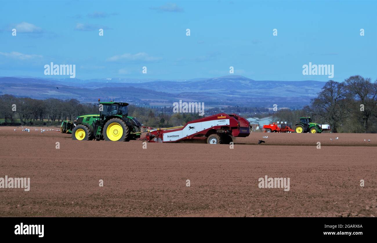 Potato drills hi-res stock photography and images - Alamy