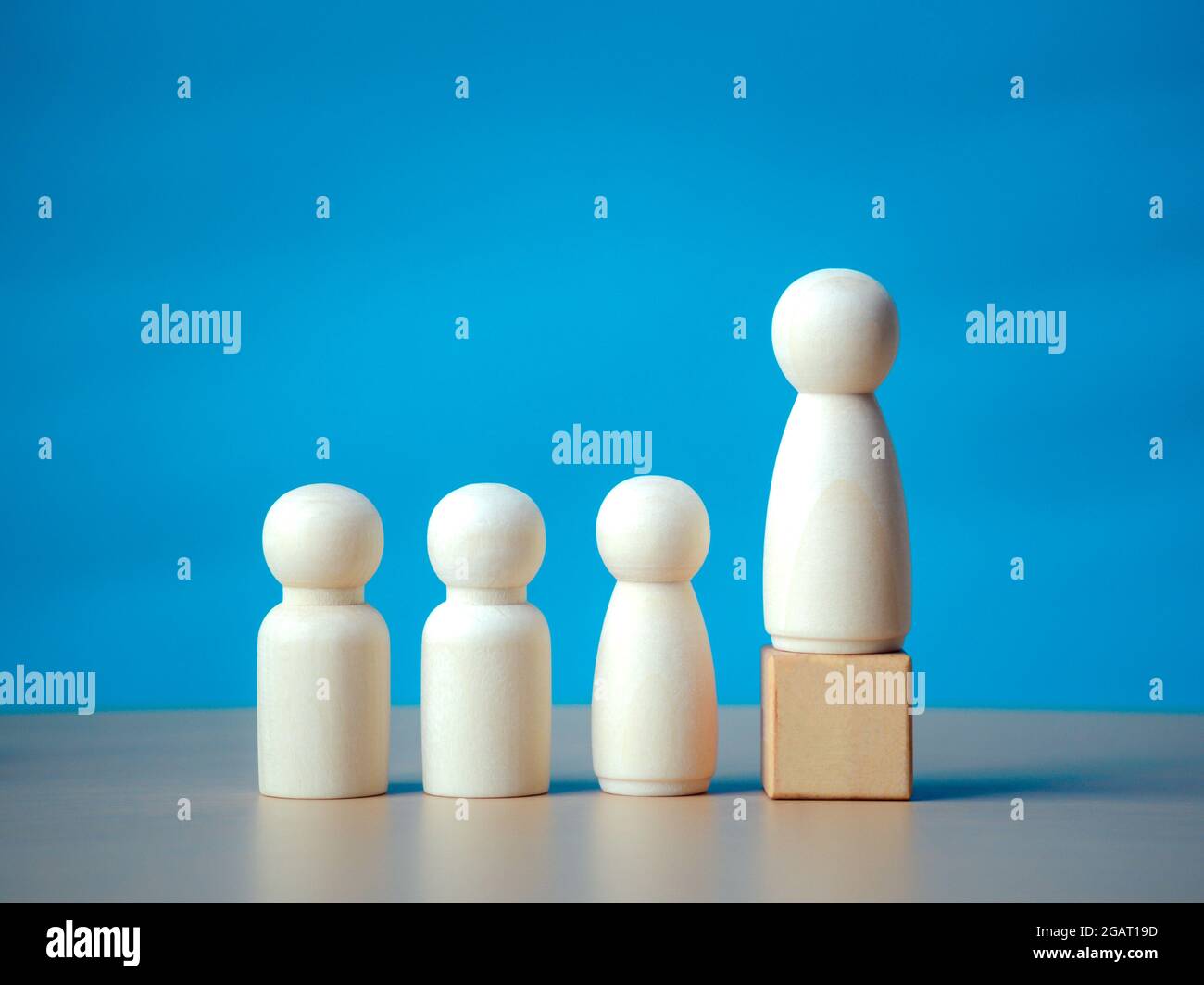 Social influence figure hi-res stock photography and images - Alamy
