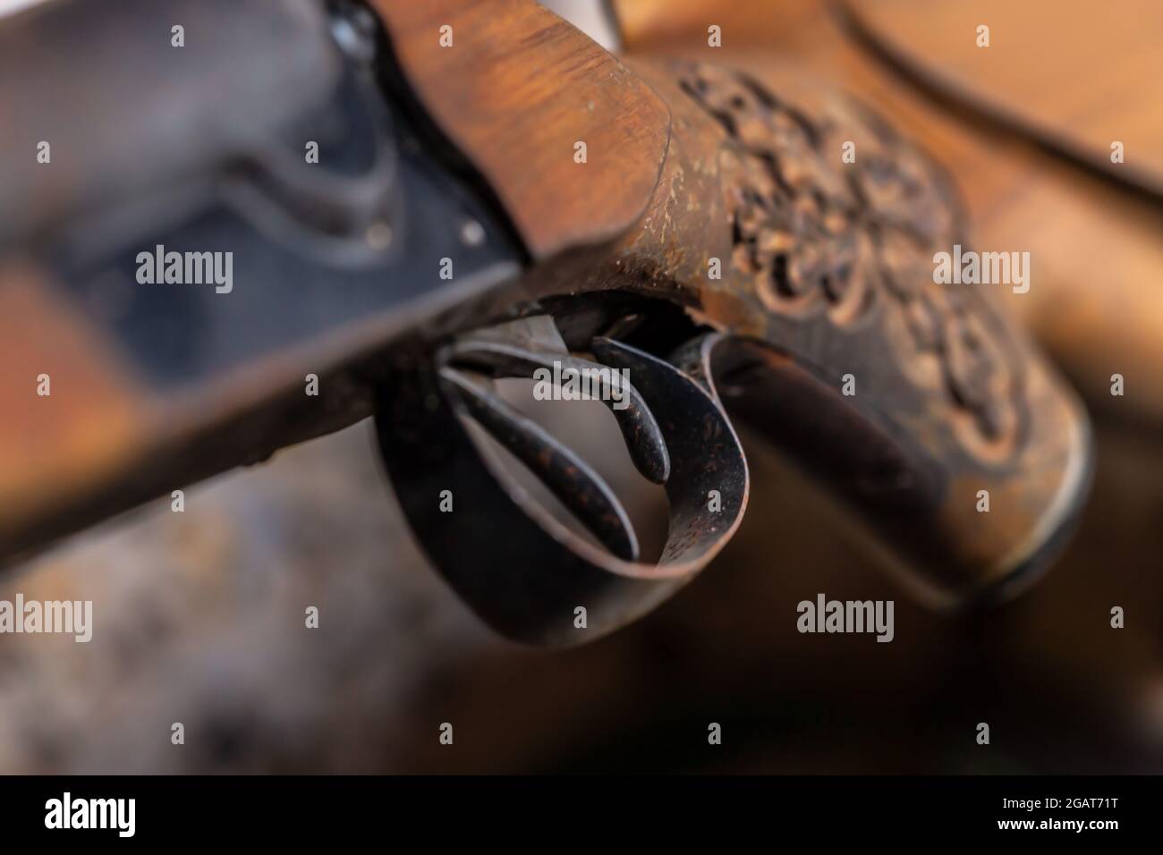 Old hunting rifle hi-res stock photography and images - Alamy