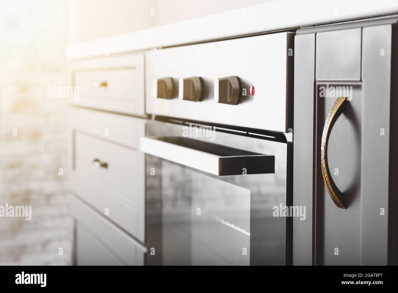 Modern electric oven in kitchen Stock Photo - Alamy