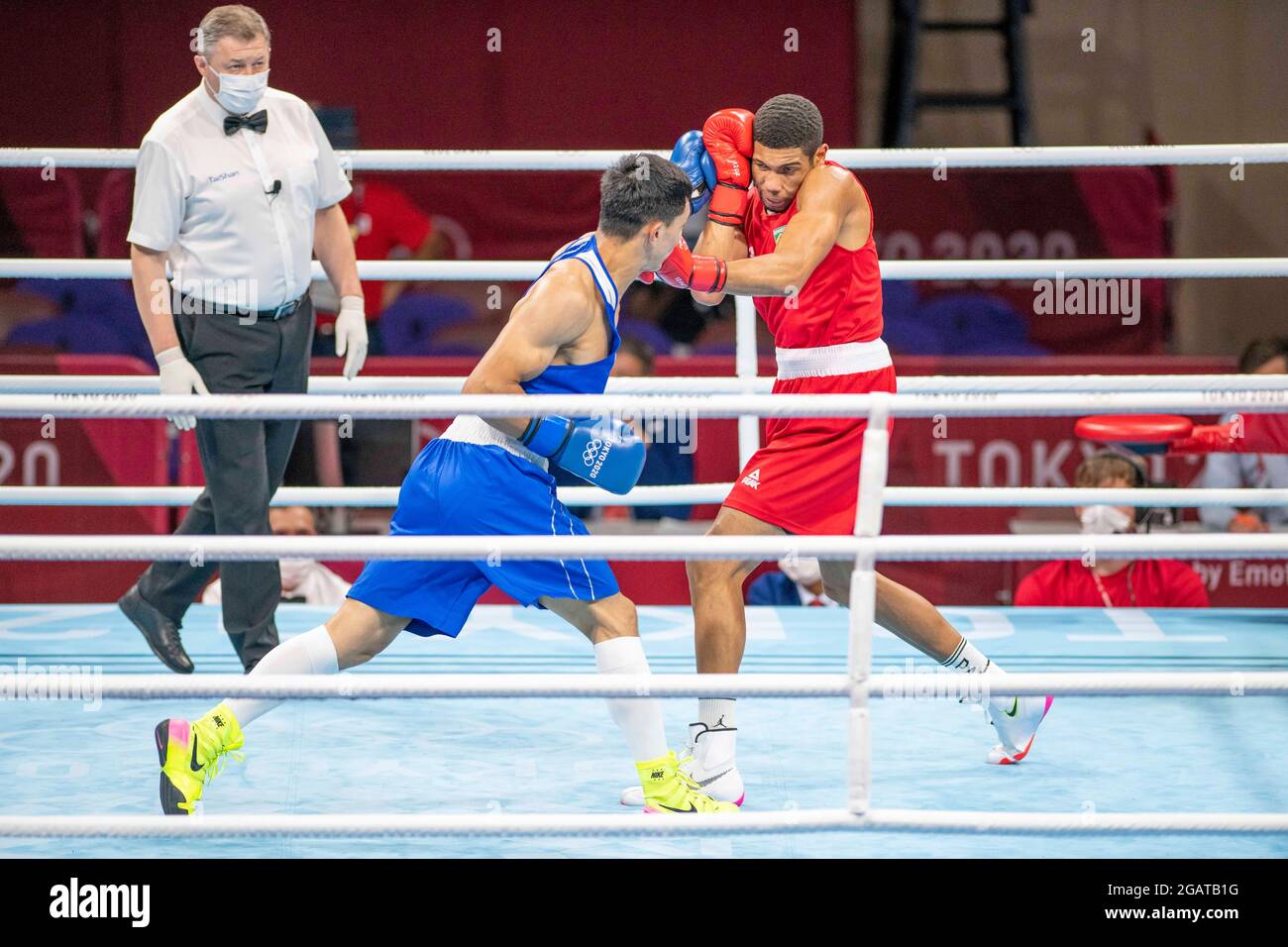TÓQUIO, TO - 01.08.2021: TOKYO 2020 OLYMPIAD TOKYO - Boxing match ...