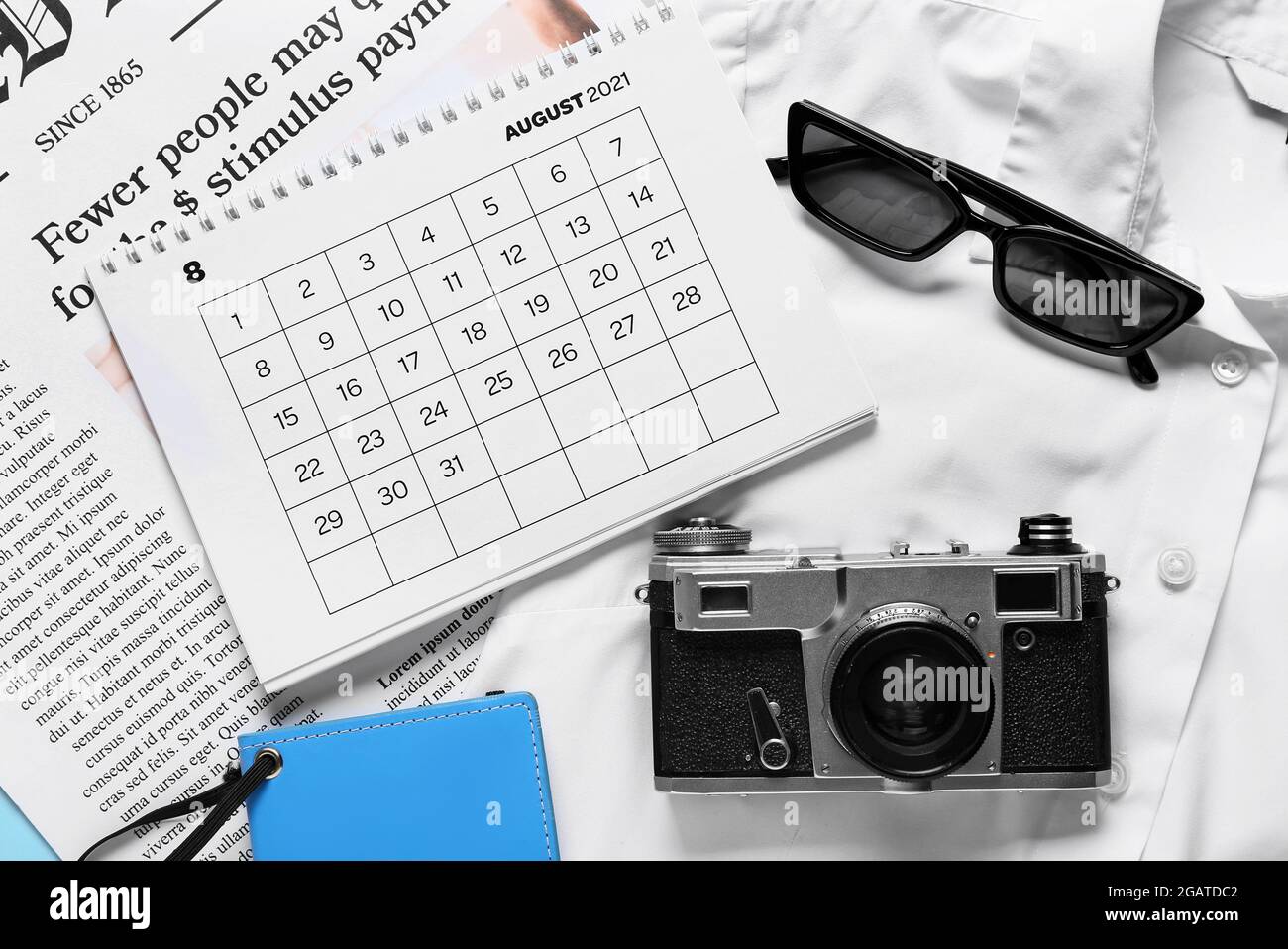 Summer clothes newspaper hi-res stock photography and images - Alamy