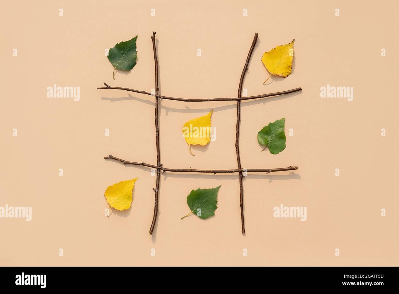 Xo game tic tac toe hi-res stock photography and images - Alamy