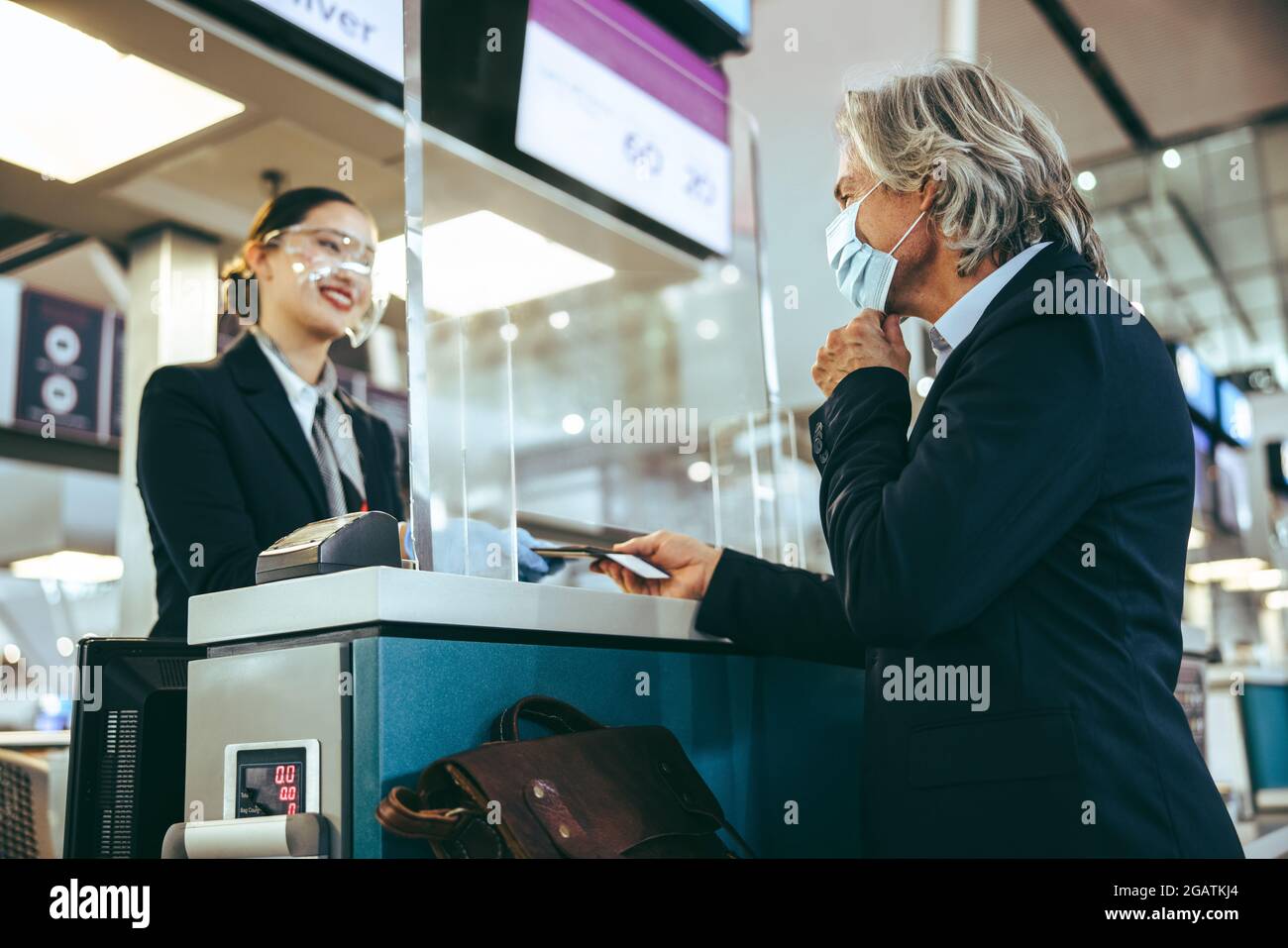 Flight attendant safety behind hi-res stock photography and images - Alamy
