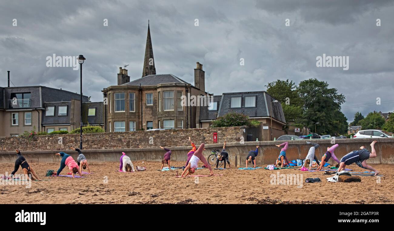 Month of august hi-res stock photography and images - Alamy