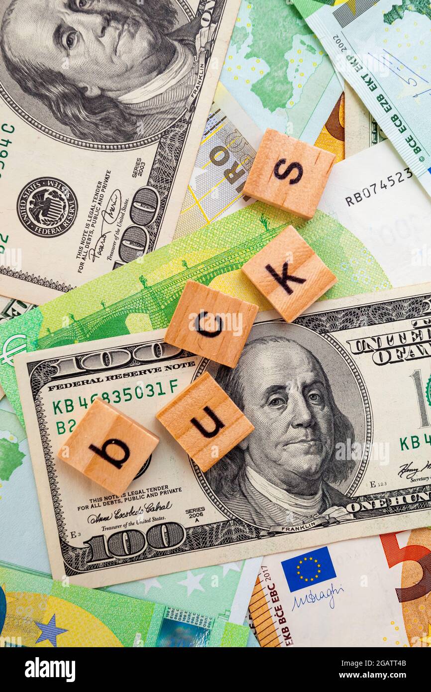 100 bucks hi-res stock photography and images - Alamy