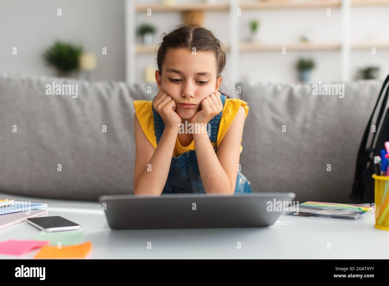 Webinar boredom hi-res stock photography and images - Alamy