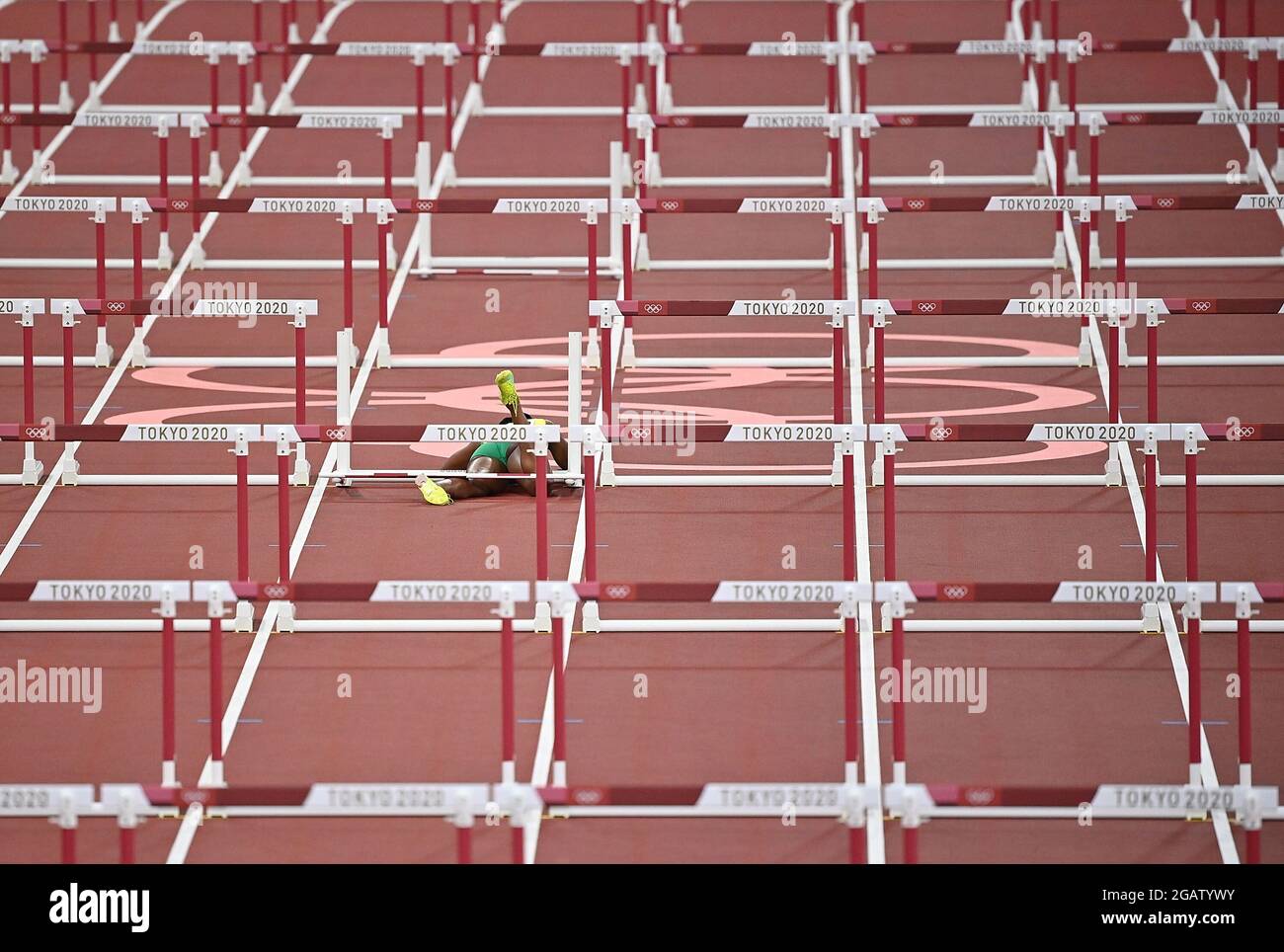 Tokyo, Japan. 1st Aug, 2021. Yanique Thompson of Jamaica falls during ...