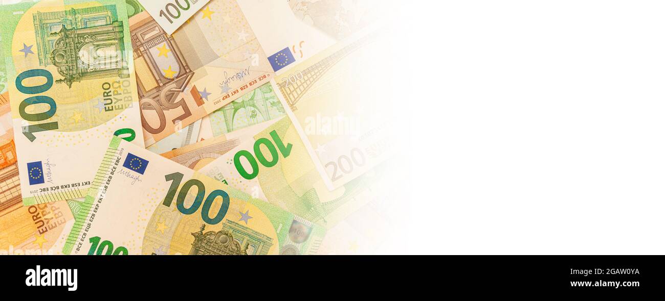 high-quality texture of euro banknotes panorama Stock Photo - Alamy