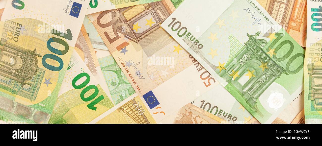 high-quality texture of euro banknotes panorama Stock Photo - Alamy