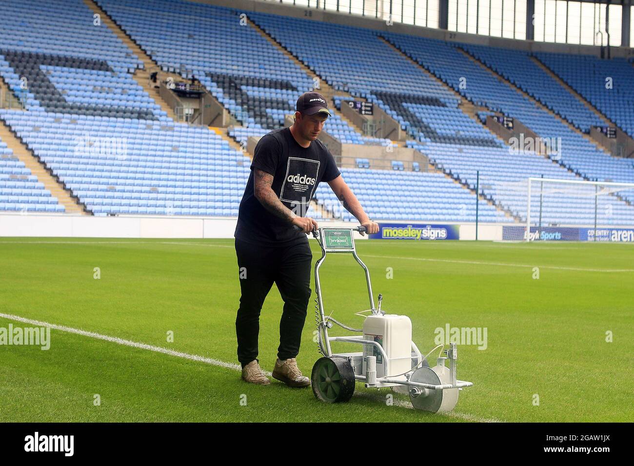 Coventry city football club 2020 2021 hi-res stock photography and ...