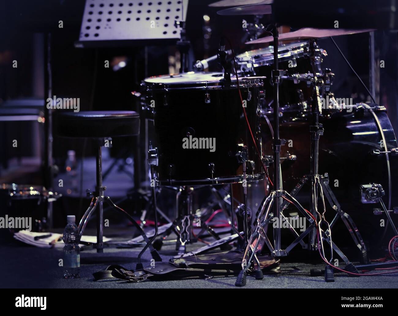 Empty stage background Stock Photo - Alamy