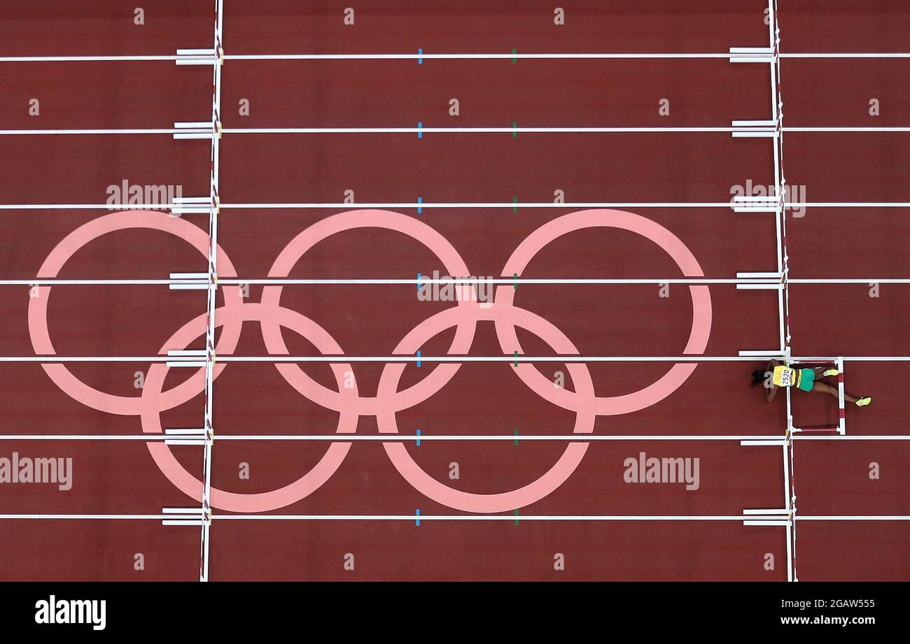 Tokyo, Japan. 1st Aug, 2021. Yanique Thompson of Jamaica falls during ...