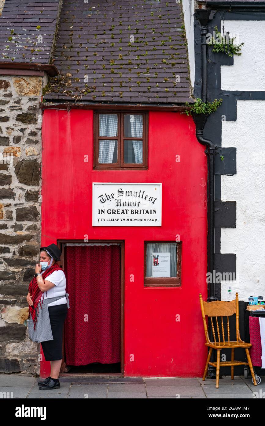 CONWY, WALES - JULY 04, 2021: The smallest house in Great Britain, also ...