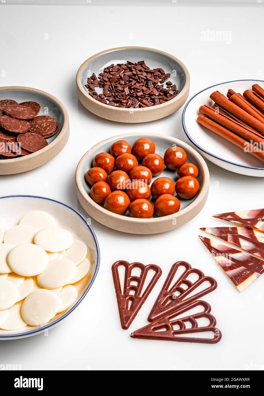 Professional chocolate hi-res stock photography and images - Alamy