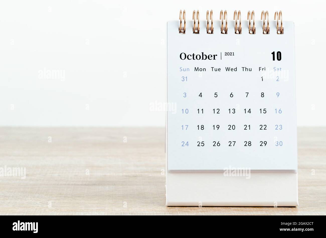 October Calendar 2021 on wooden table background Stock Photo - Alamy