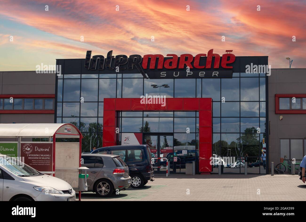 Intermarche sign hi-res stock photography and images - Alamy