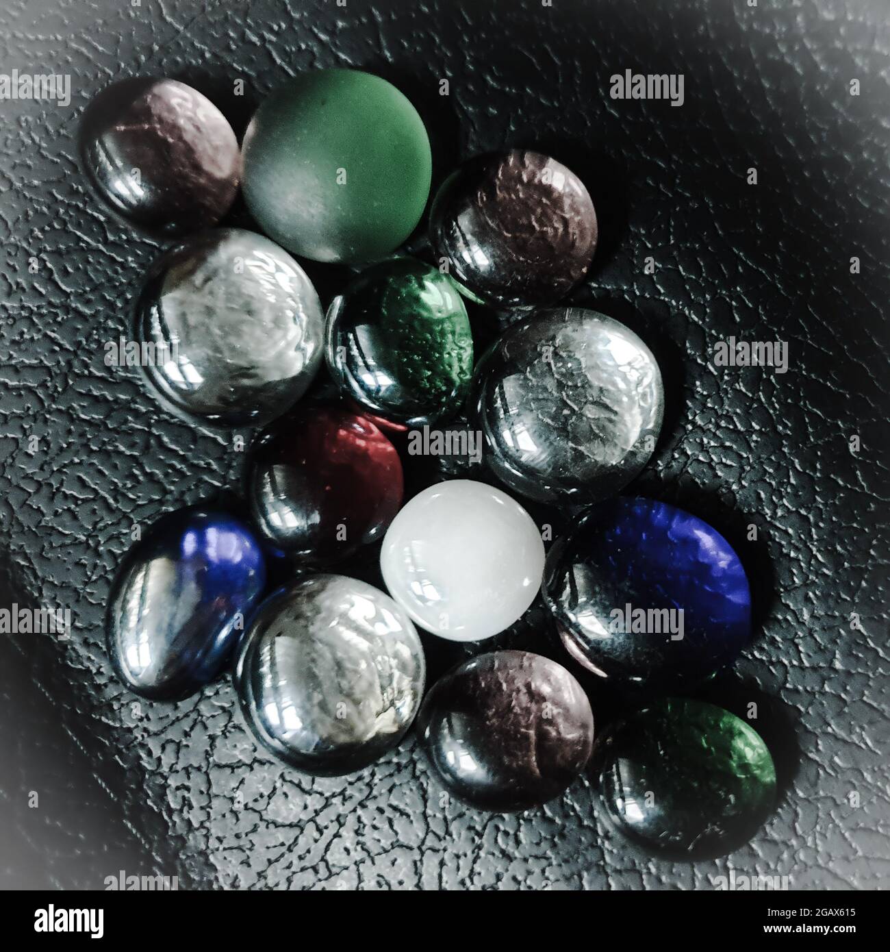 Synthetic stones hi-res stock photography and images - Alamy