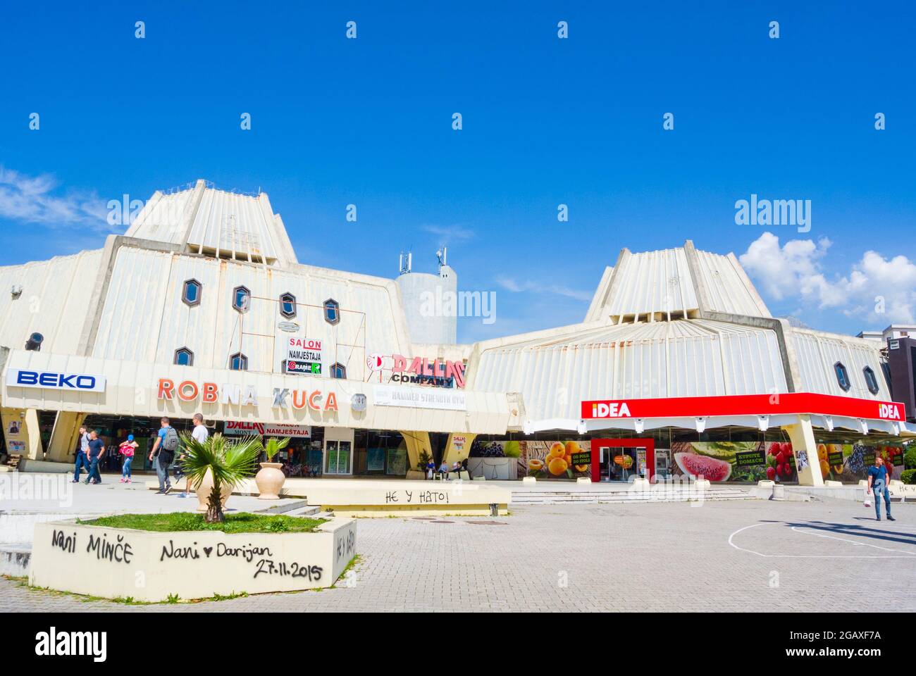 Robna Kuca complex, shopping centre, Bar, Montenegro Stock Photo - Alamy Robna Kuca complex, shopping centre, Bar, Montenegro Stock Photo - Alamy