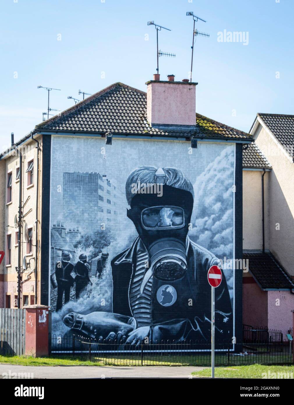 Derry / Londonderrt, UK, March, 2017. The famous mural of `Boy in the ...