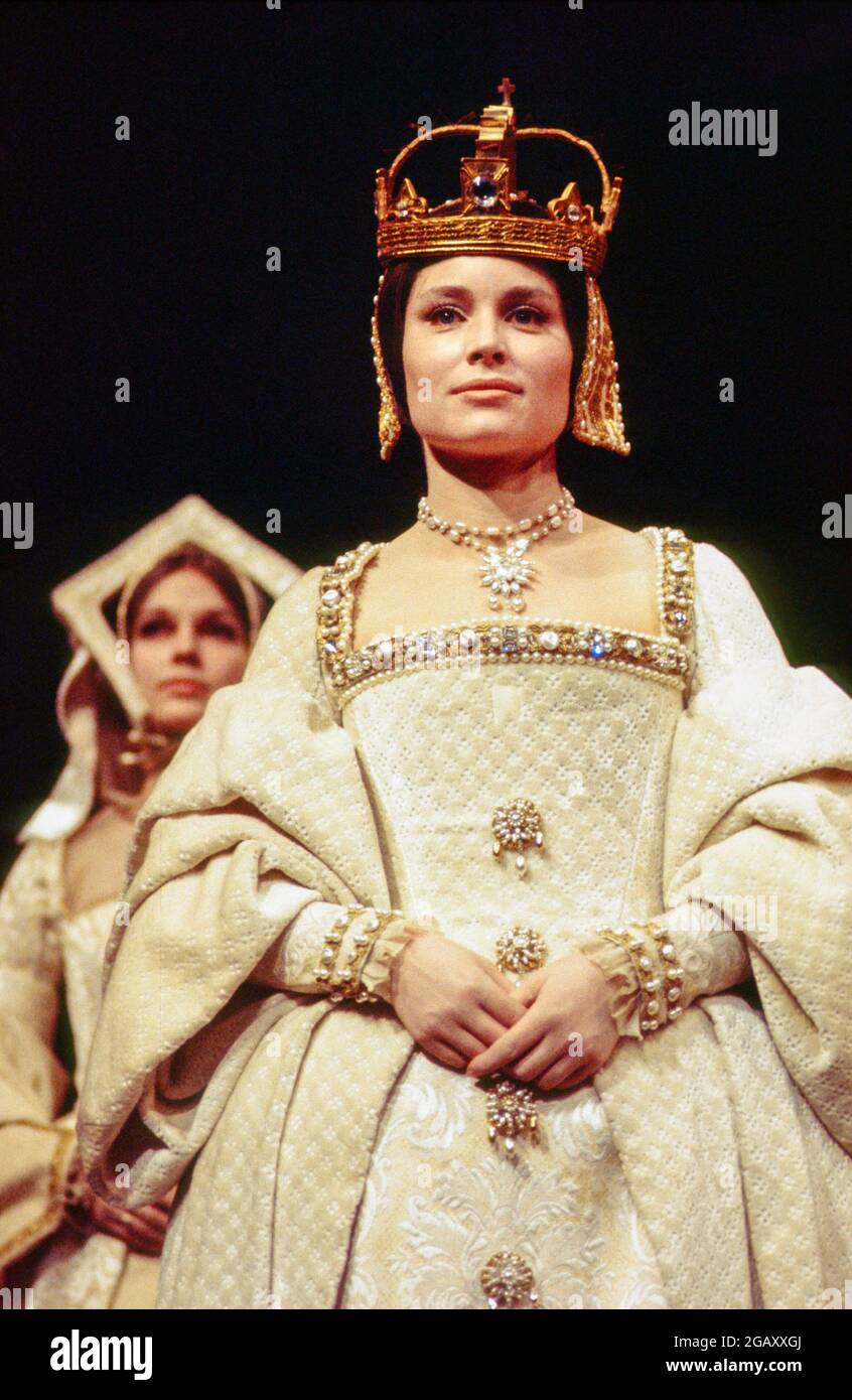 Henry viii and anne boleyn hi-res stock photography and images - Alamy