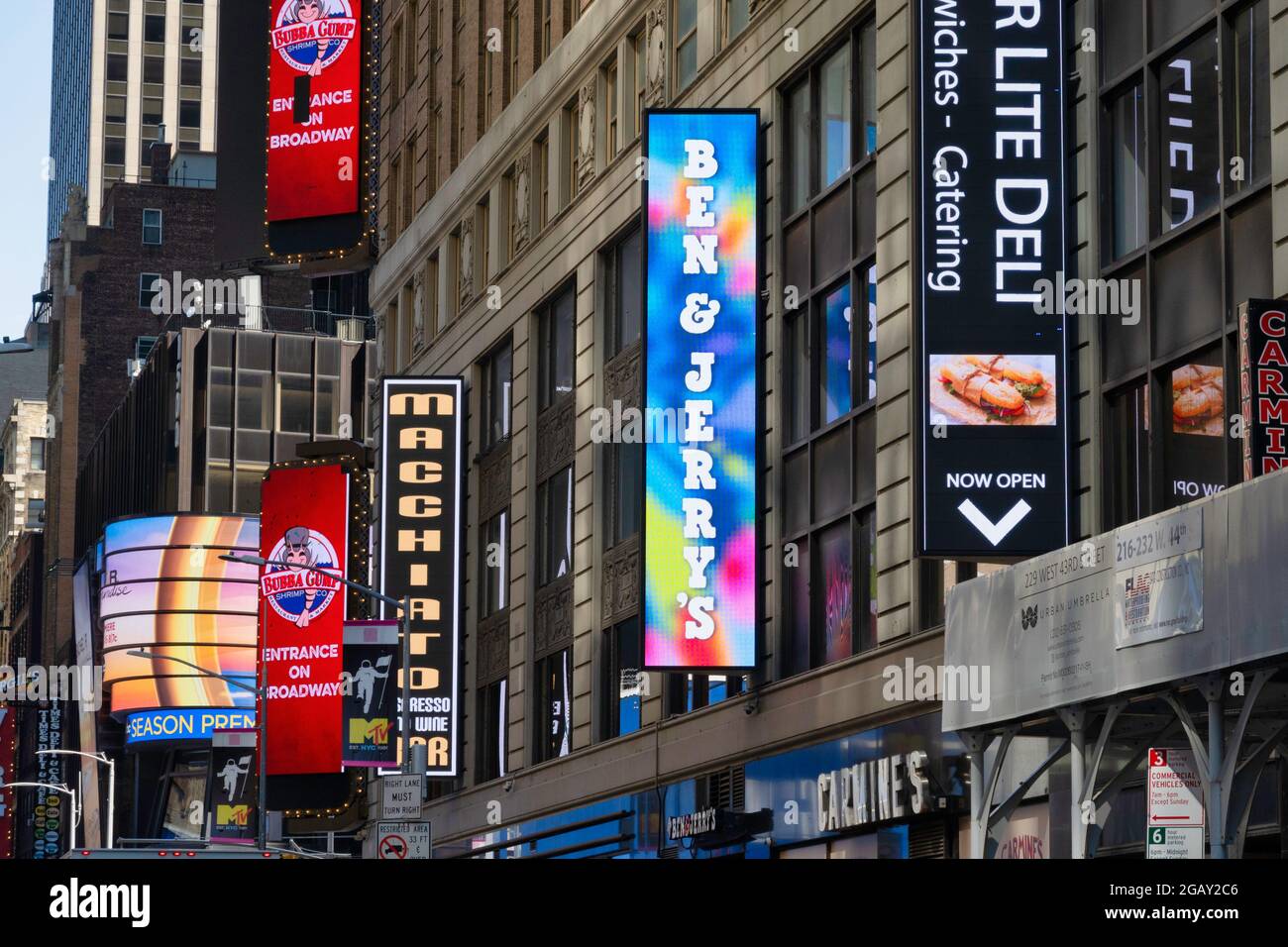 Ben and jerrys advert hi-res stock photography and images - Alamy