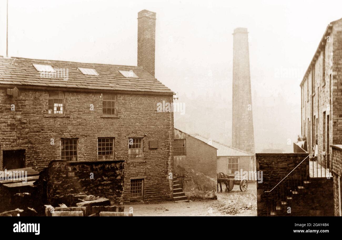 Old booth mill hi-res stock photography and images - Alamy