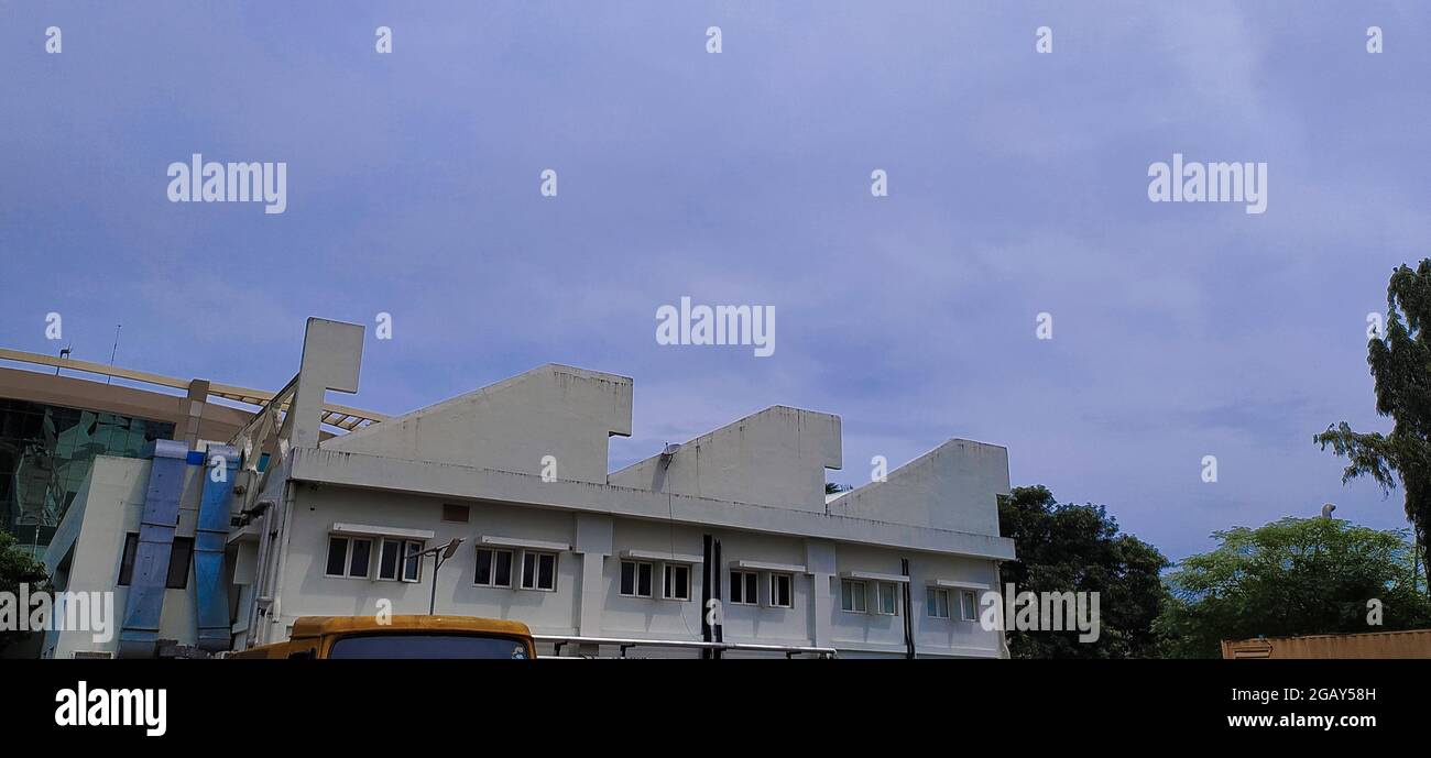 Sawtooth roof structure hi-res stock photography and images - Alamy