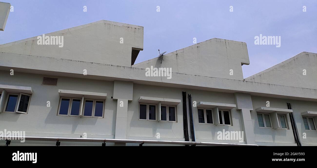 Sawtooth roof structure hi-res stock photography and images - Alamy