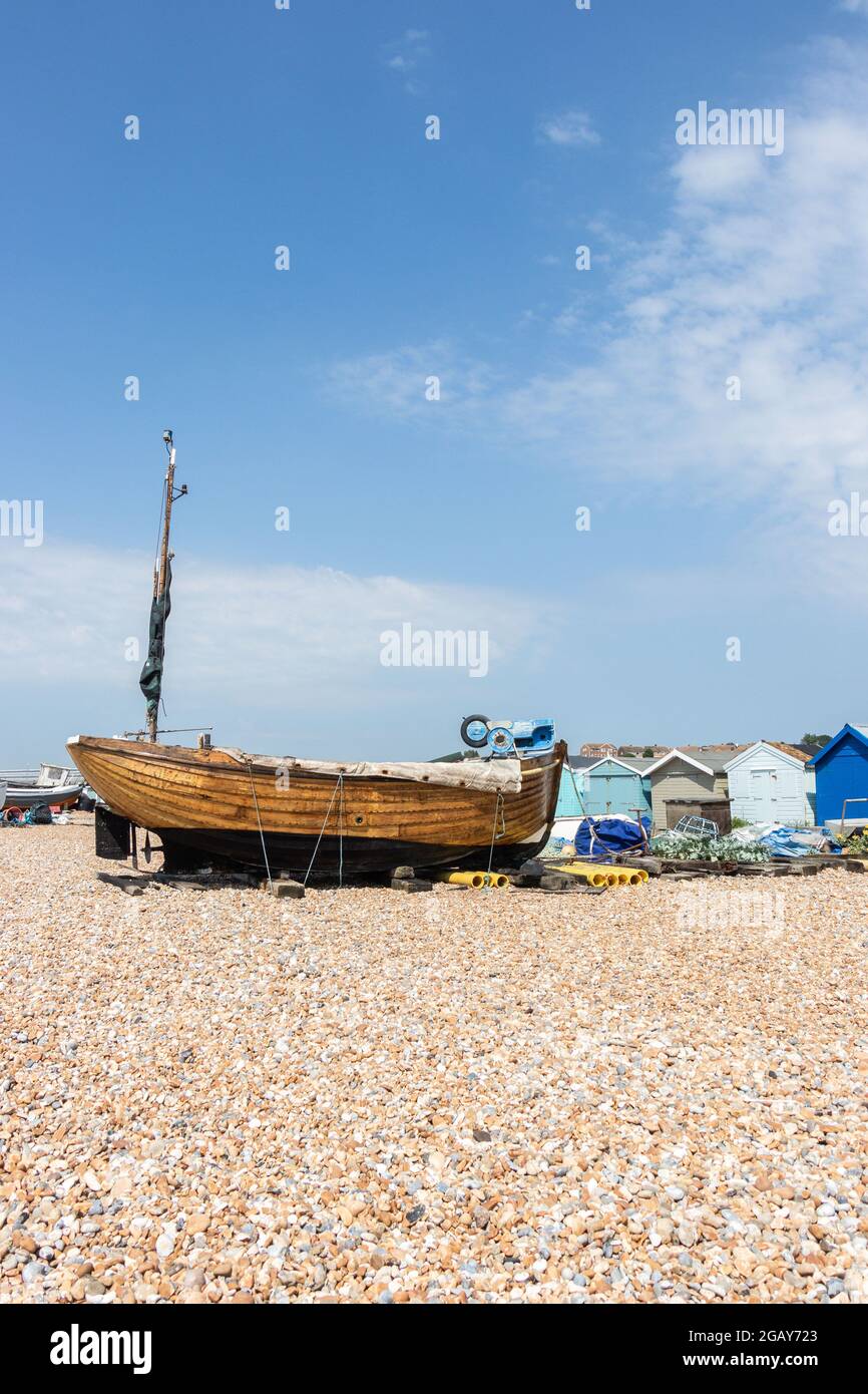 St leonards on sea beach huts hi-res stock photography and images - Alamy