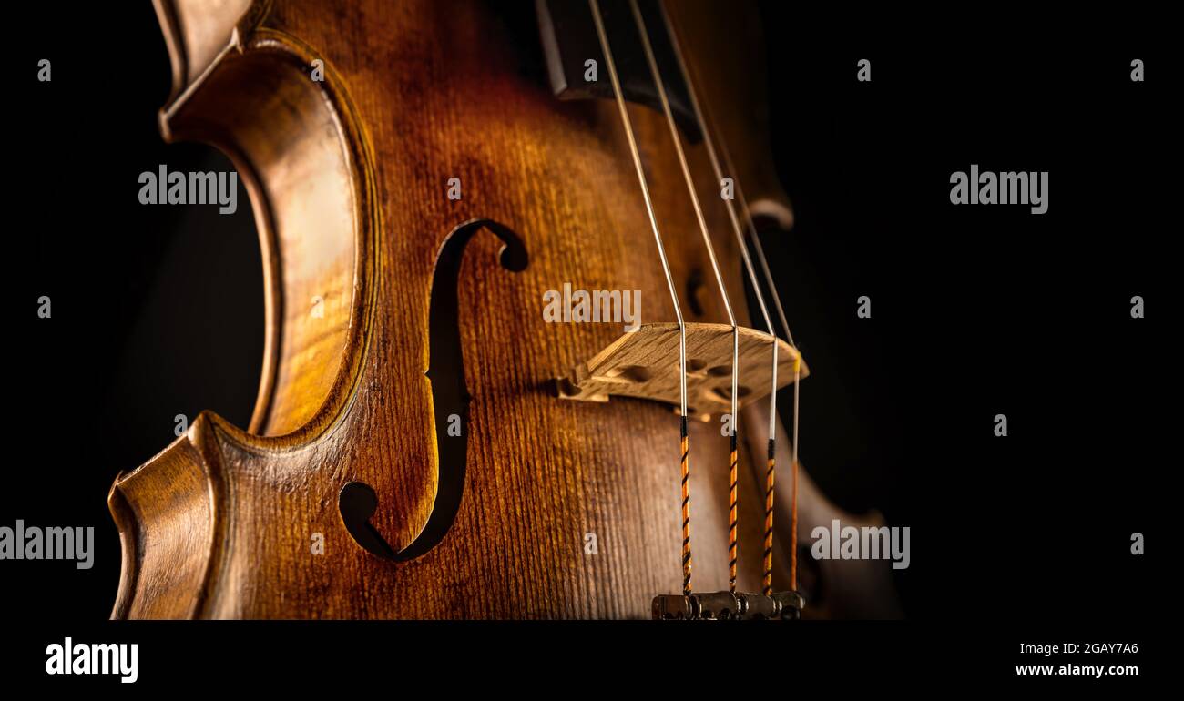 Violin close up instrument detail hi-res stock photography and images ...