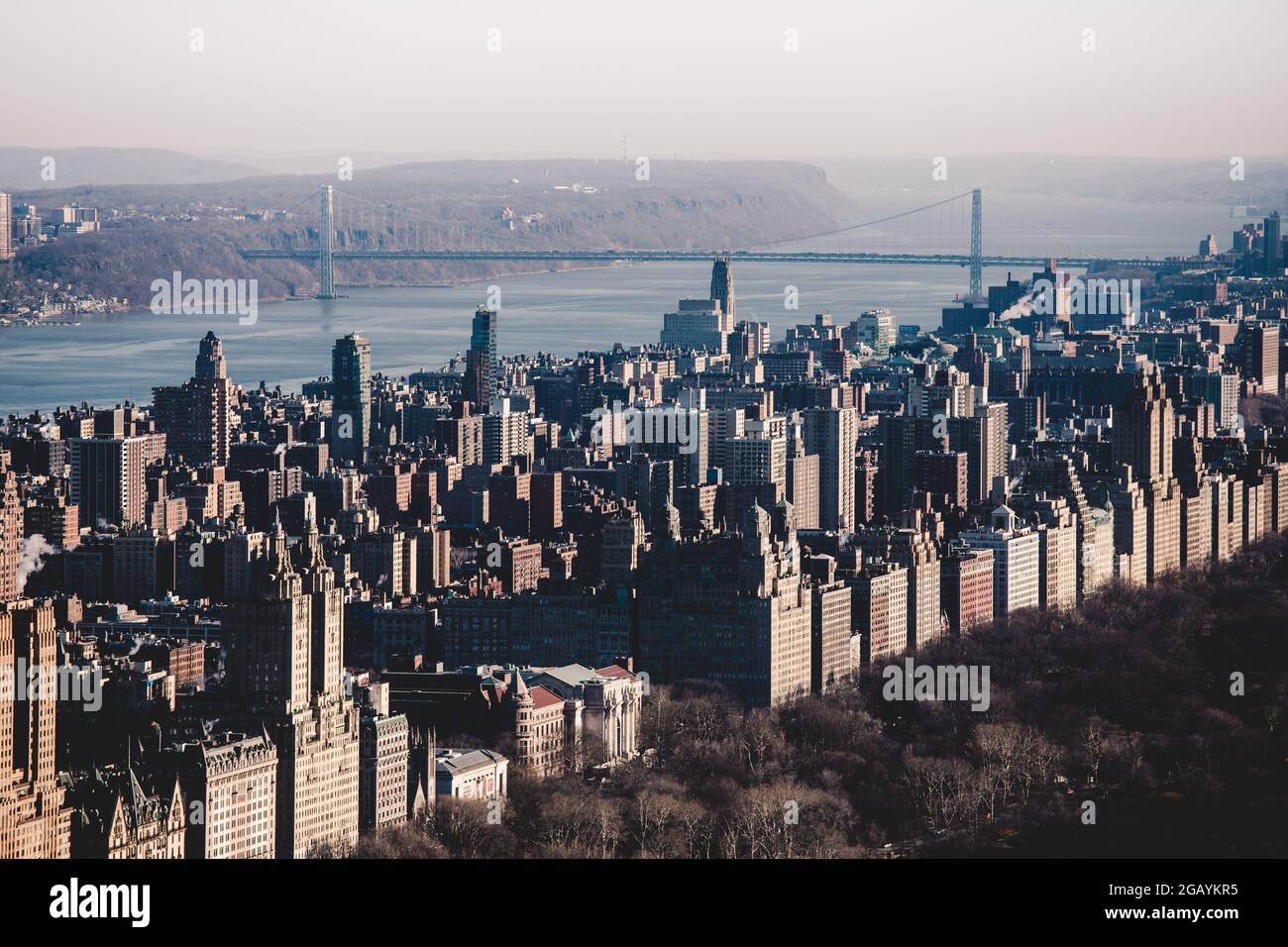 George washington bridge aerial view hi-res stock photography and ...