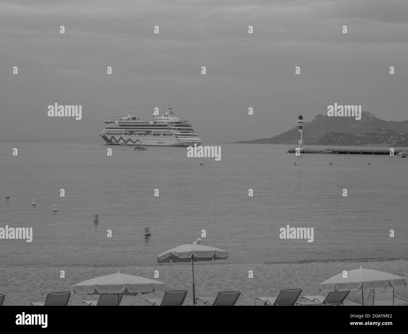the city of cannes in france Stock Photo - Alamy