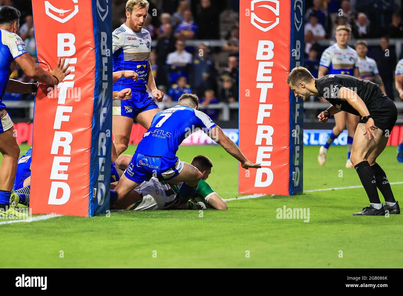Danny Walker (16) of Warrington Wolves goes over for a try in, on 8/1 ...