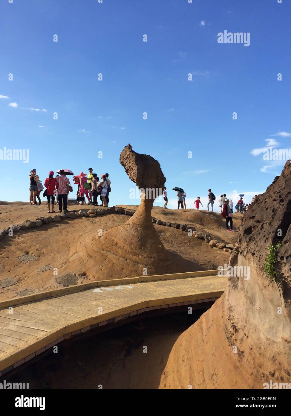 Queens head rock taiwan hi-res stock photography and images - Alamy